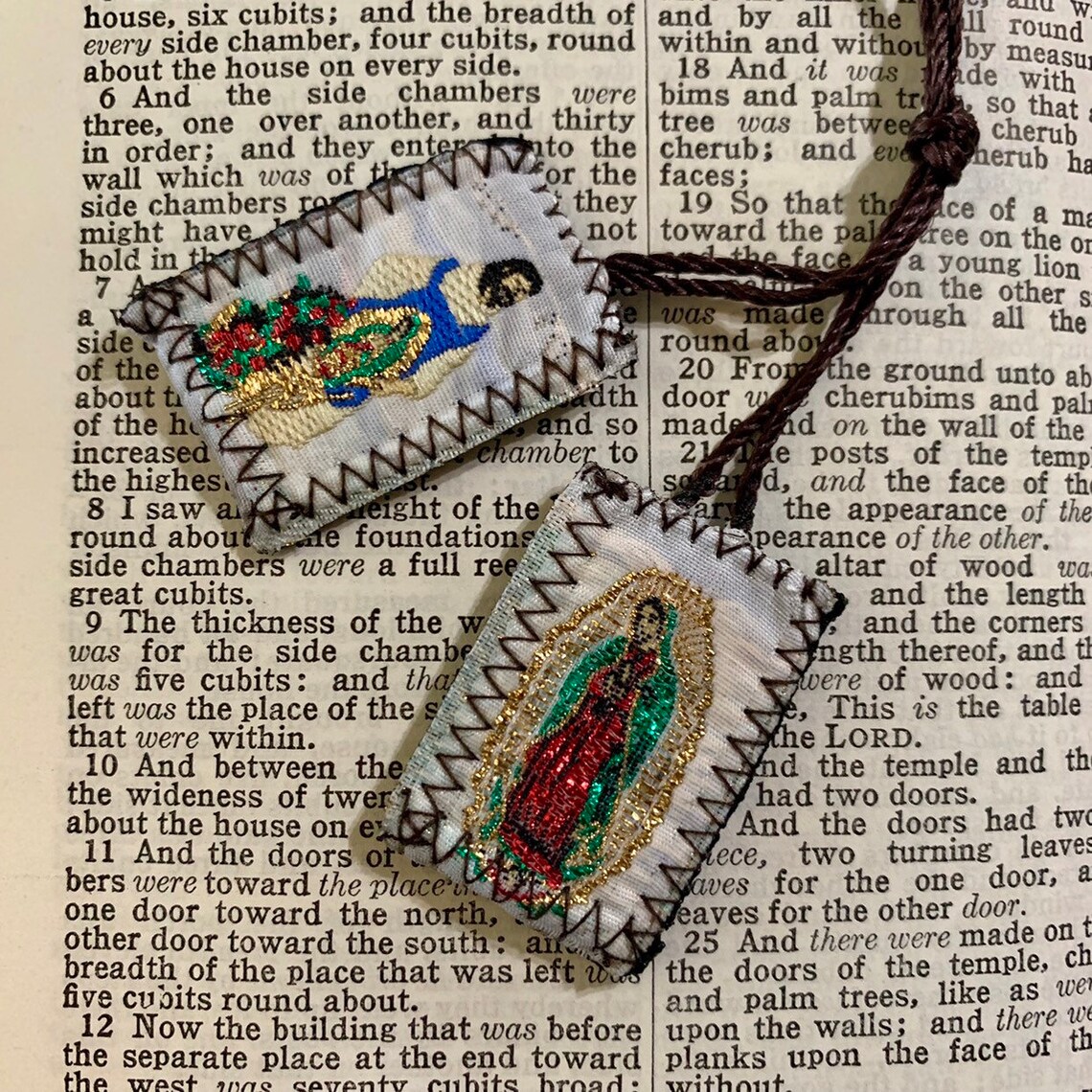 Catholic Scapular brown Scapular Necklace Religious Gift | Etsy