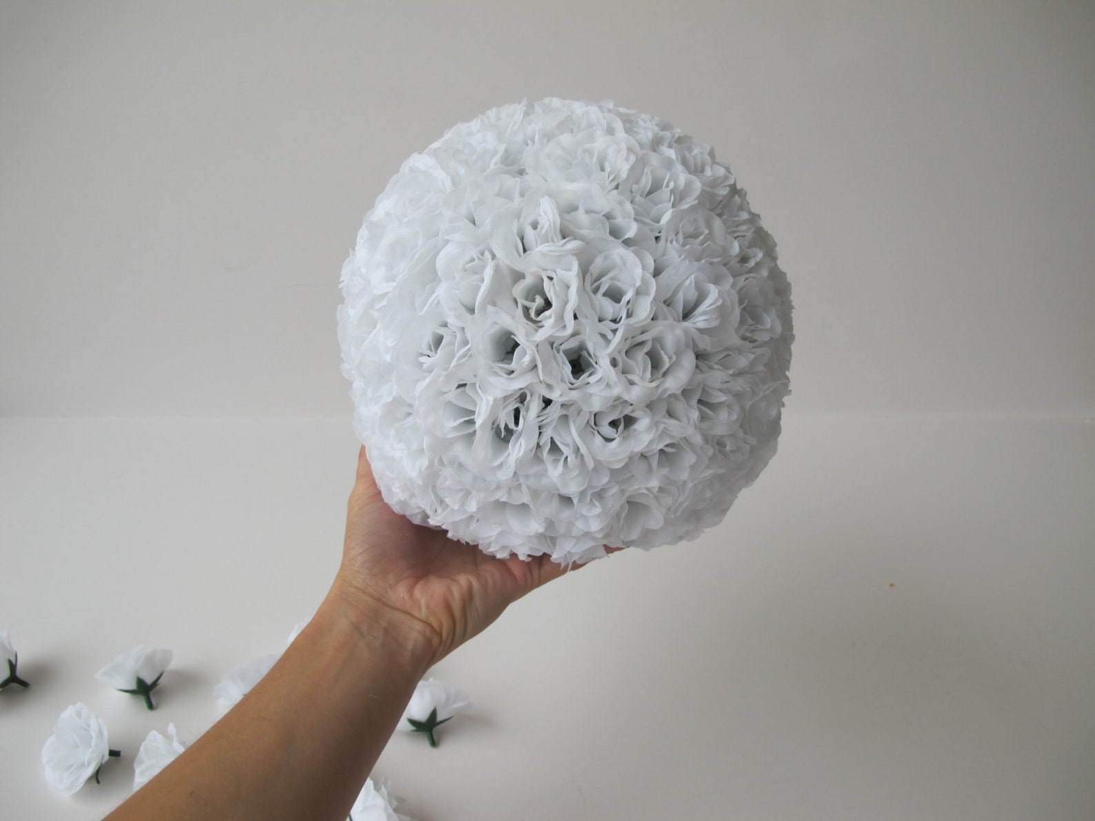 White Roses Ball From 150 Roses Wedding Decoration Spring - Etsy