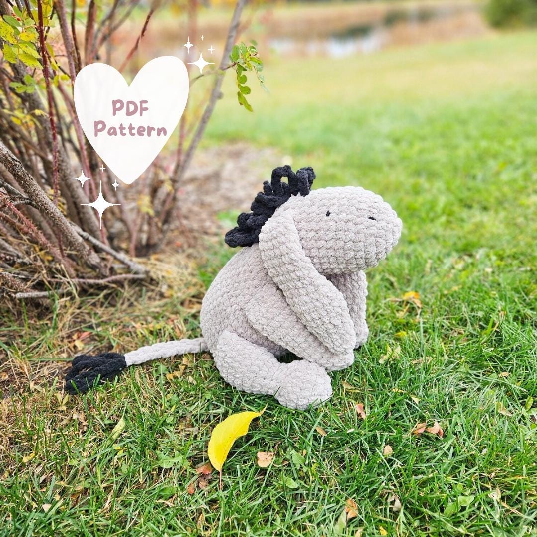 Classic Vintage Style Eeyore Amigurumi Crochet Pattern, Classic Winnie ...