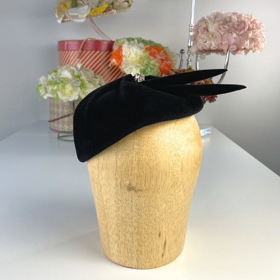 Vintage 1940s Rare Velour Dumpling Tilt Hat - 40s 50s… - Gem