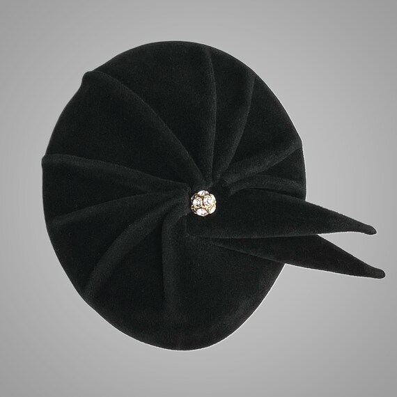 Vintage 1940s Rare Velour Dumpling Tilt Hat - 40s 50s… - Gem