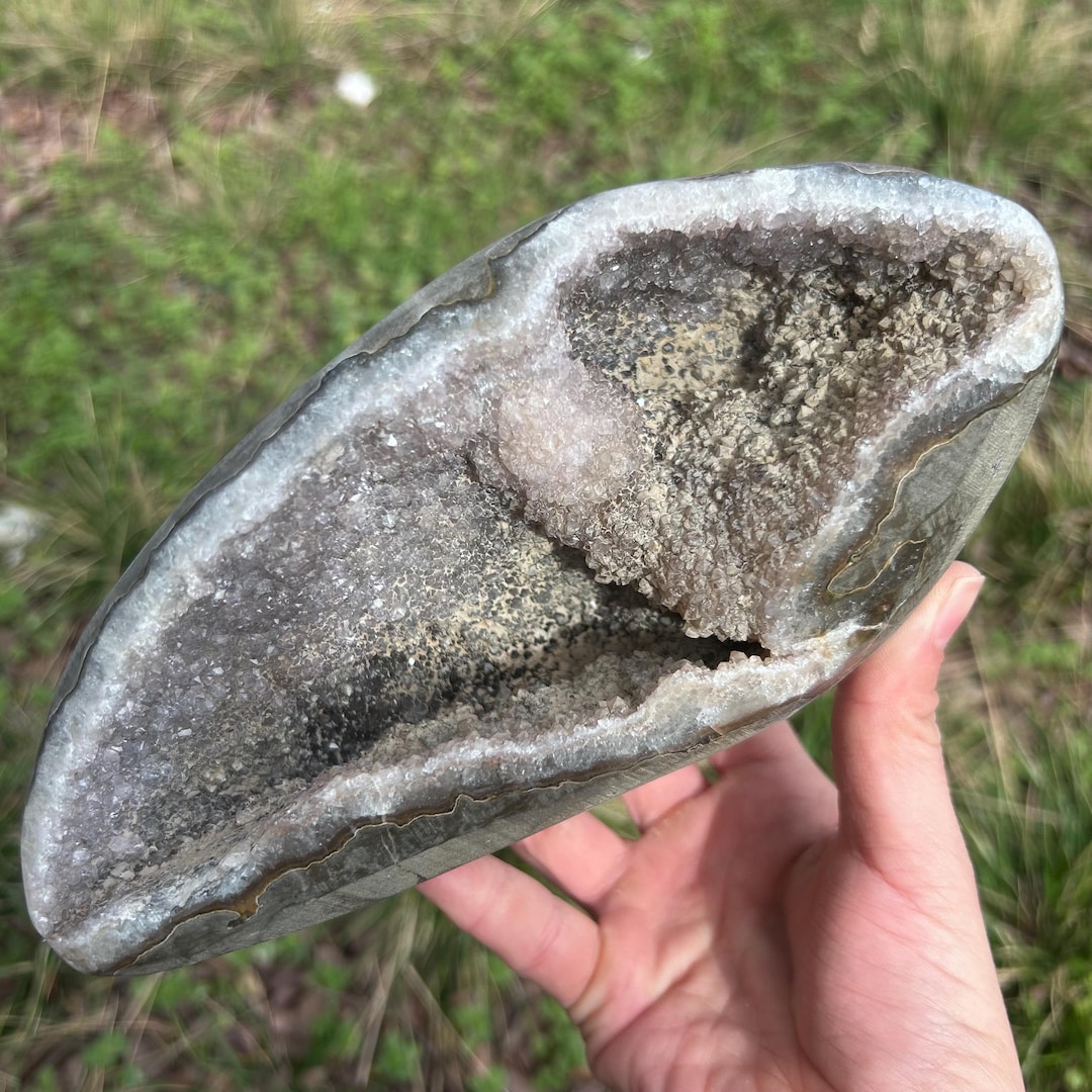Uruguayan Polished Amethyst Geode 7.5” 3.9 Lbs | Extra Quality ...