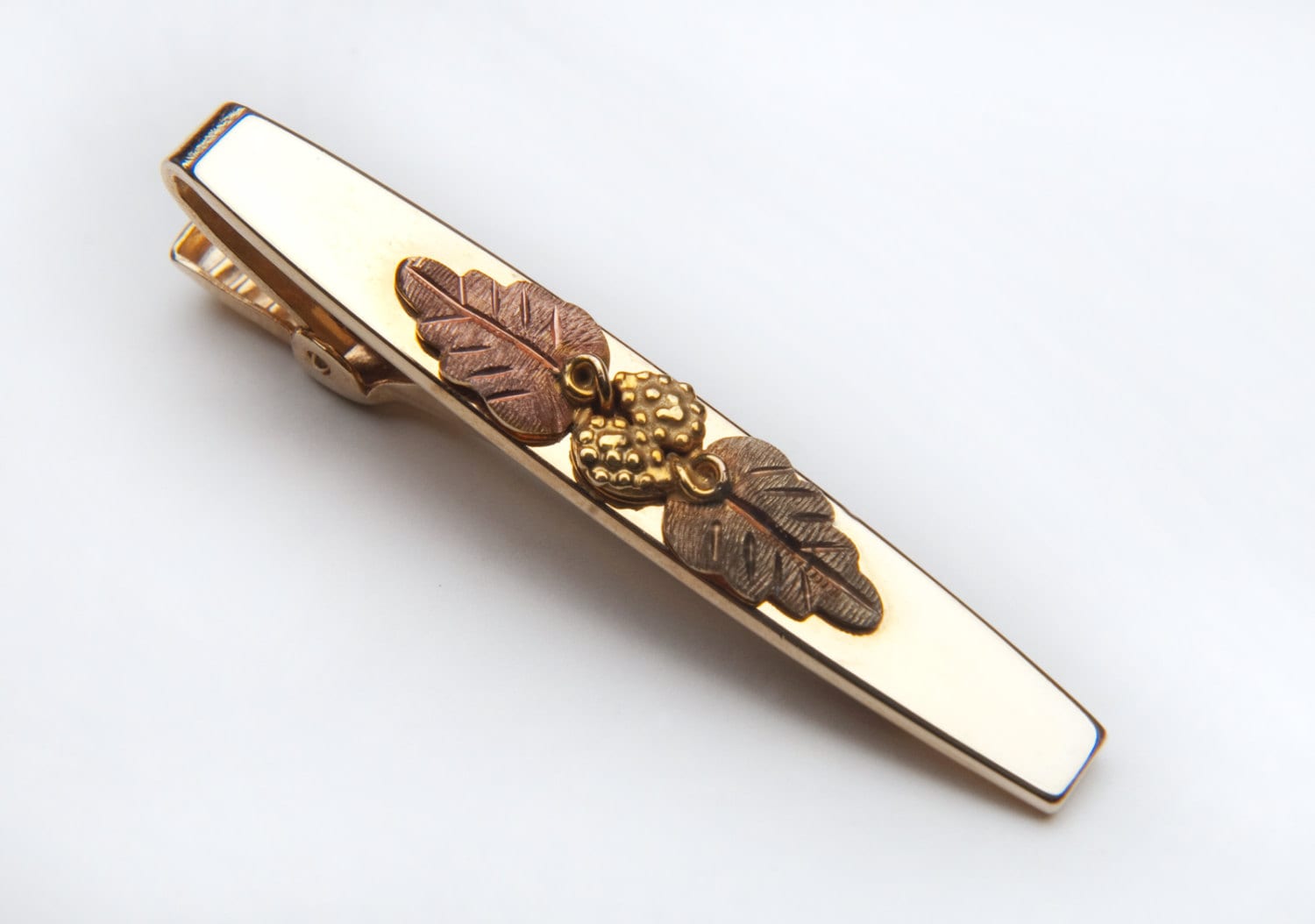 Vintage Tie Bar Clip Black Hills Gold Leaves and Grape Cluster ...