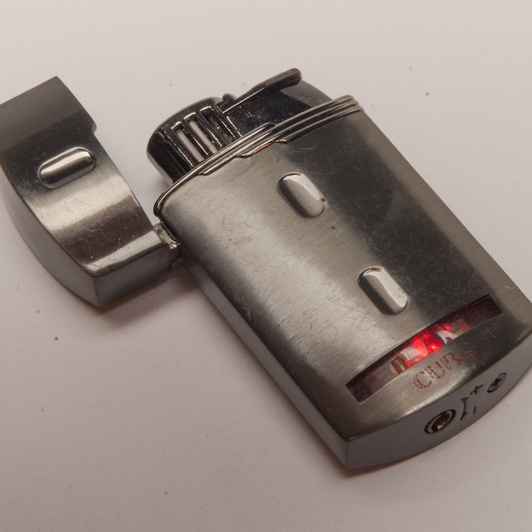 Vintage Lighter - Etsy