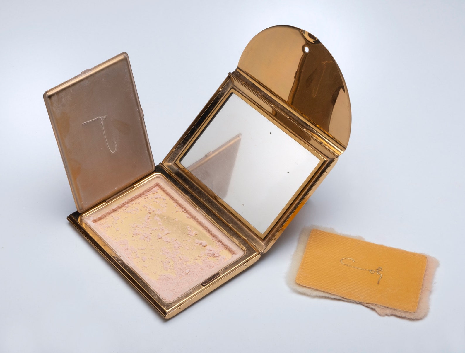 Vintage Coty powder compact Envelope Powder Gold Compact with | Etsy