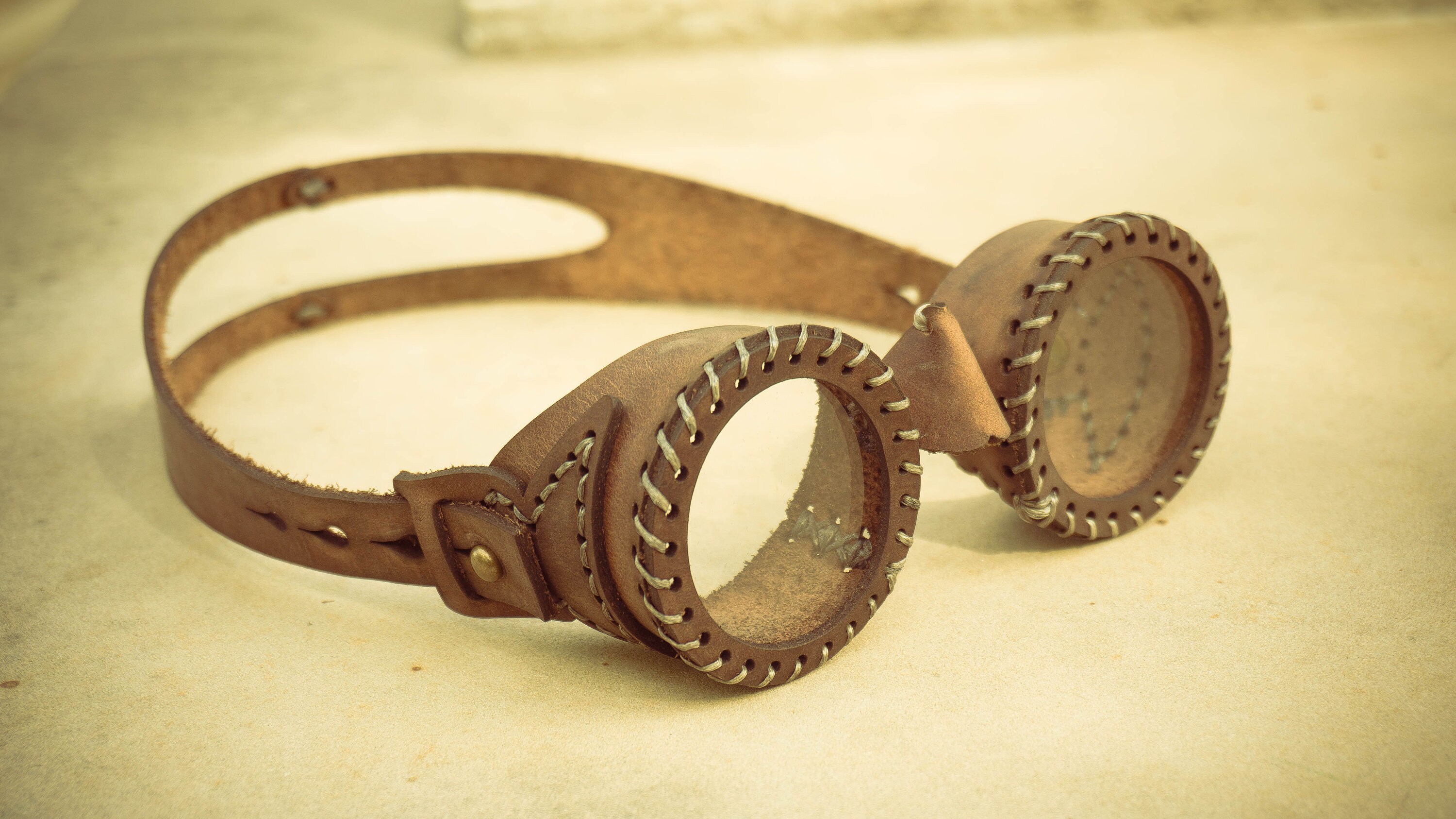 Steampunk leather goggles. PDF Pattern and full vector for | Etsy