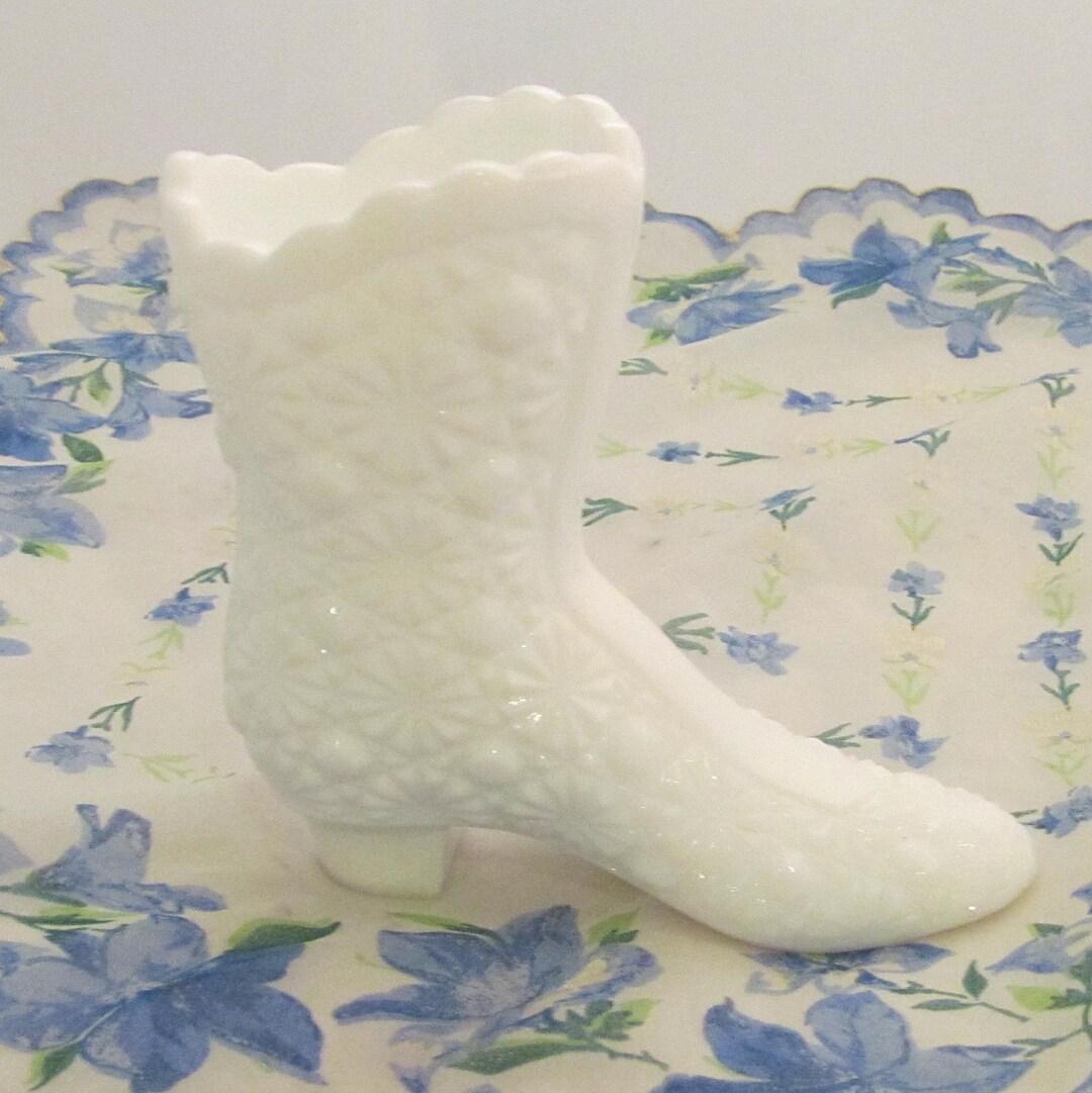 Vintage Fenton Daisy & Button Milk Glass Boot – 4" Victorian Sass in ...