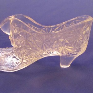 Clear Glass Shoe, Daisy Pattern - Etsy