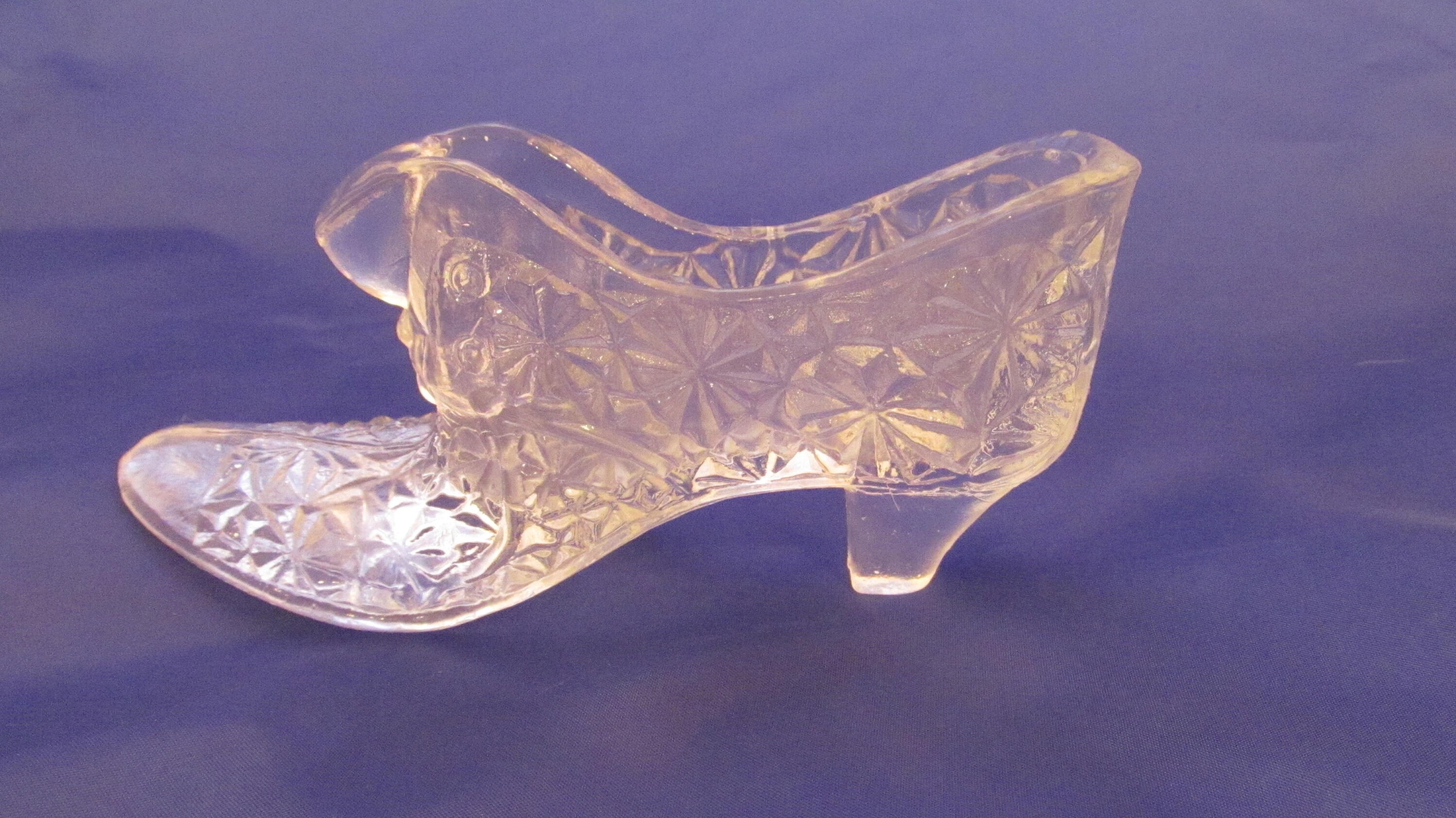 Clear Glass Shoe, Daisy Pattern - Etsy