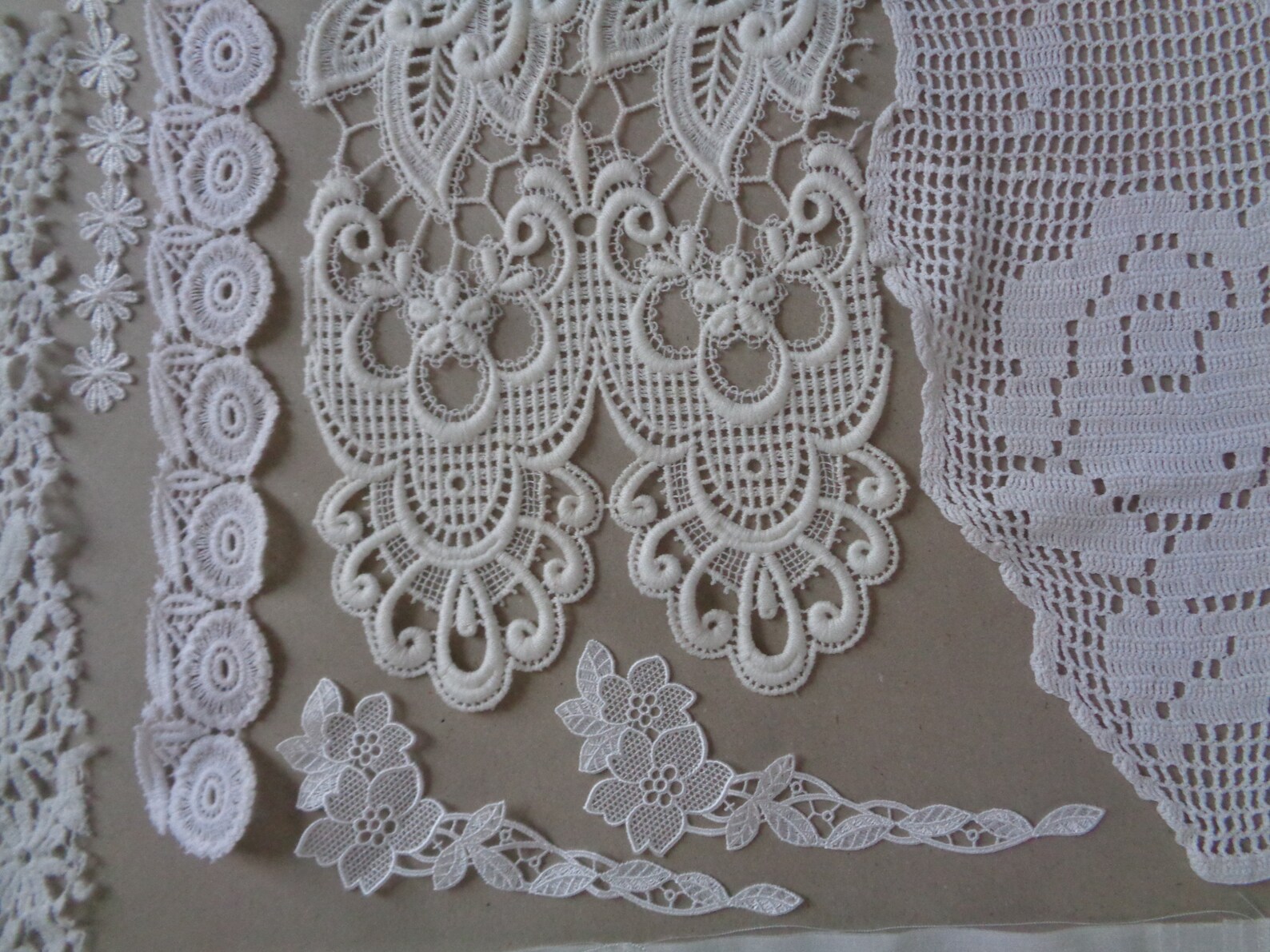 Vintage Lace Scraps Junk Journal Ephemera Kit Assorted Lace - Etsy