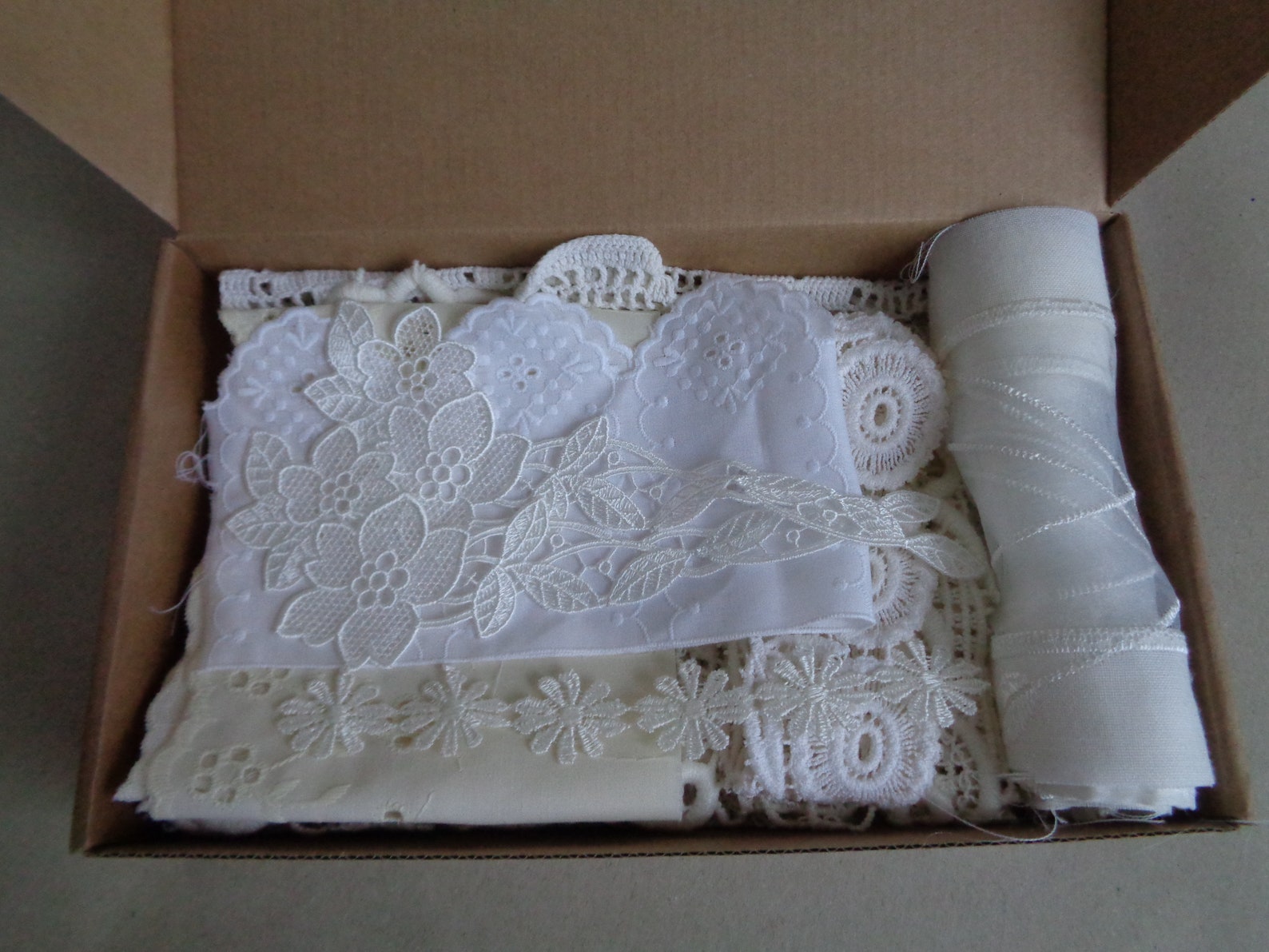 Vintage Lace Scraps Junk Journal Ephemera Kit Assorted Lace - Etsy