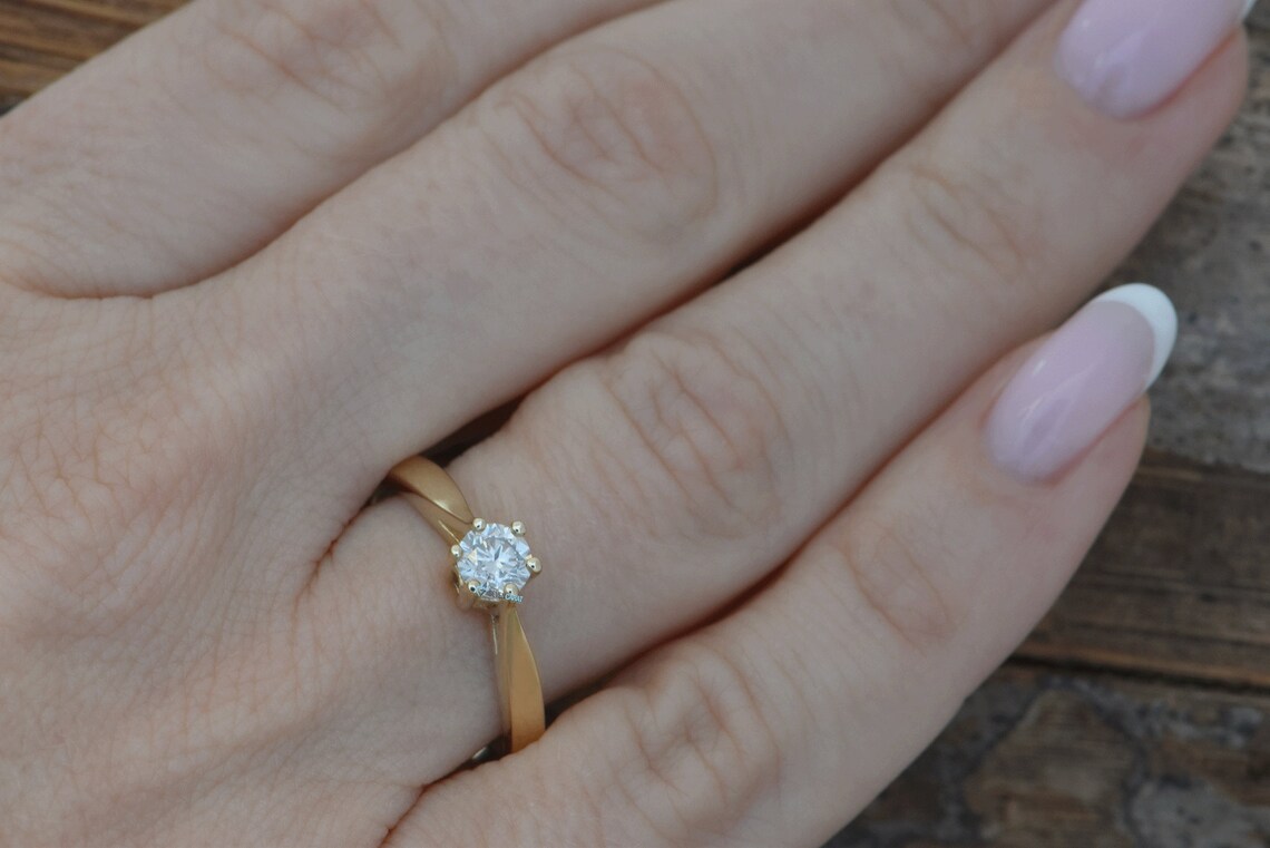 Solitaire 6 Prong-dainty Solitaire Ring-solitaire Diamond - Etsy
