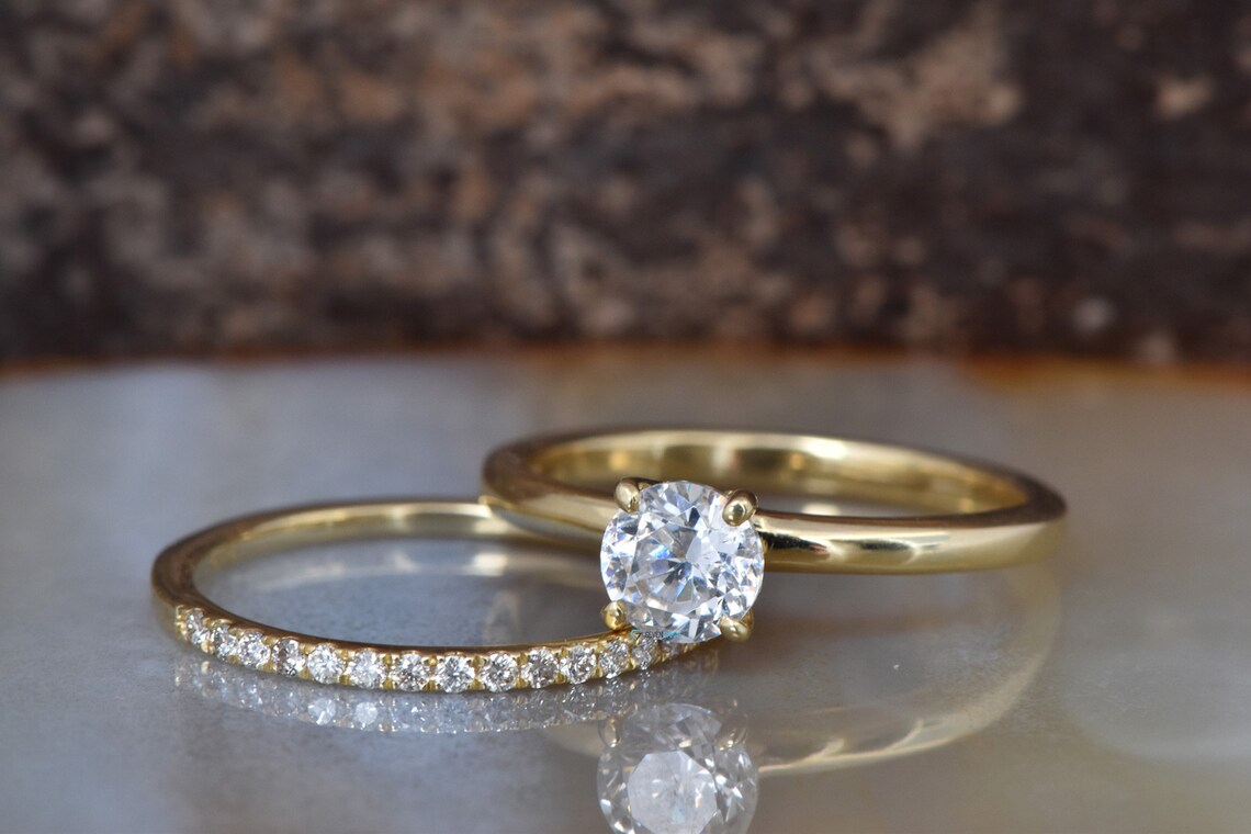 Classic Wedding Set-bridal Set Rings Yellow Gold-solitaire - Etsy
