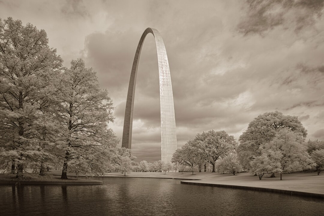 St Louis Arch - Fine Art Photography - St Louis, Missouri - STL Arch ...