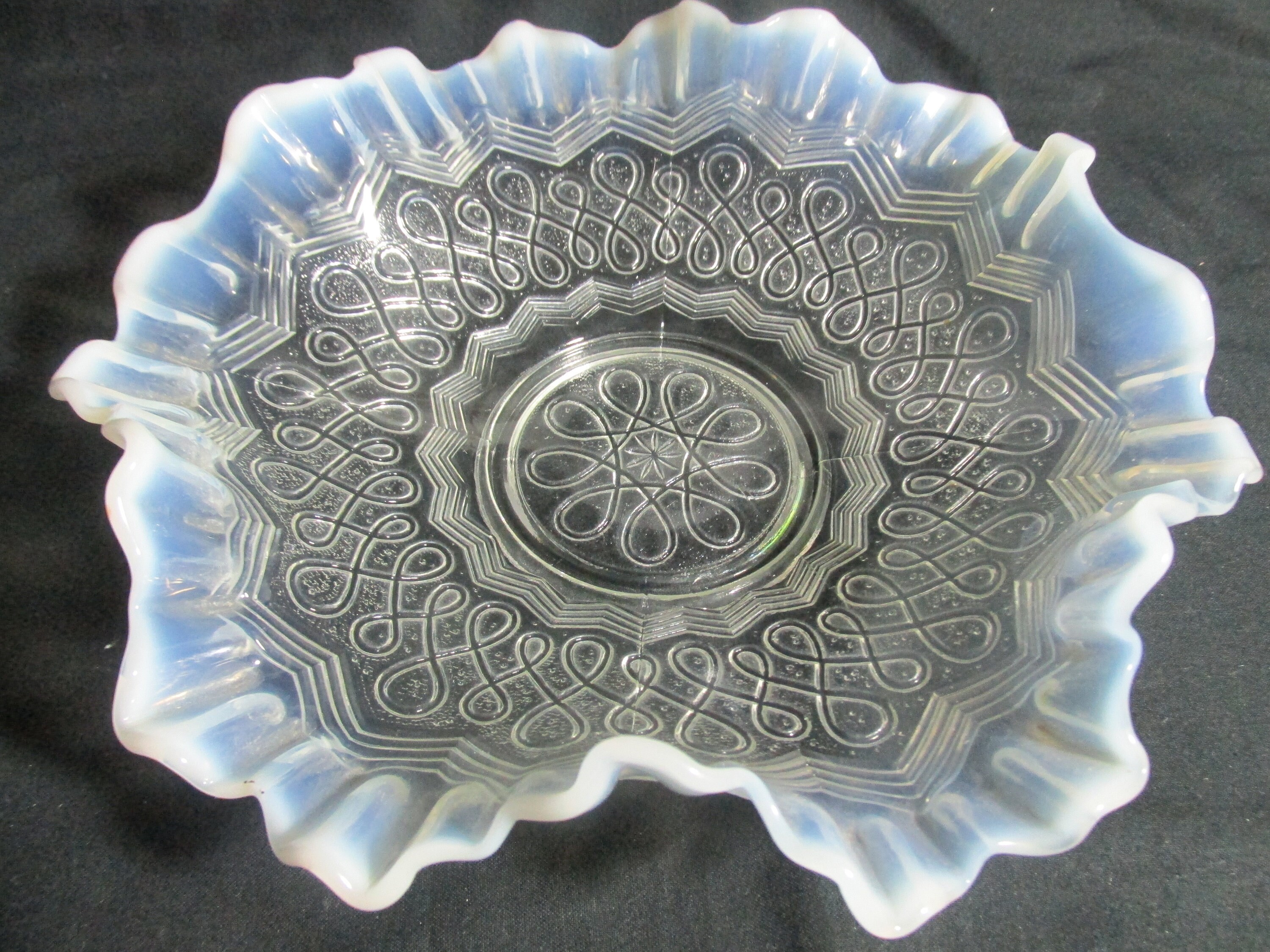 Jefferson Glass Many Loops Opalescent Ruffled Edge Bowl - Etsy