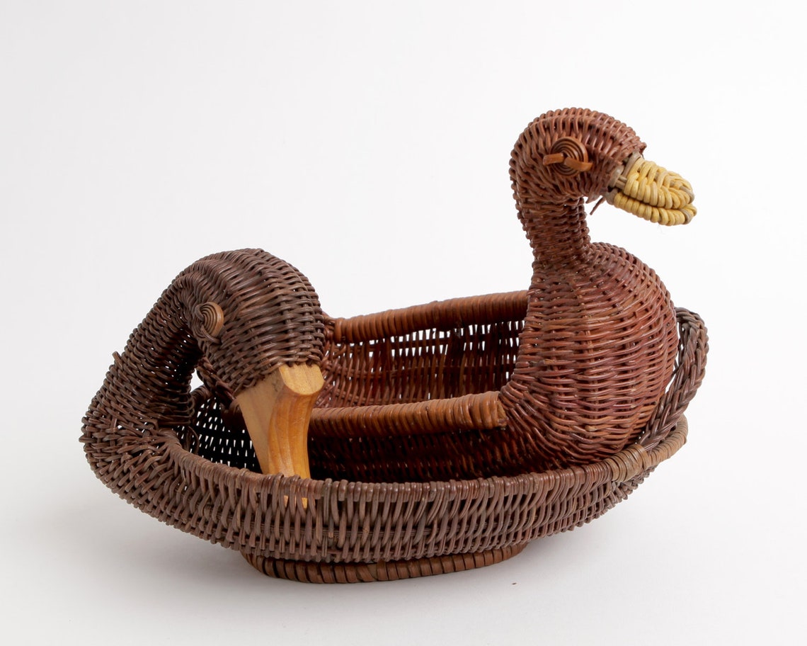 Vintage Pair of Wicker Duck Baskets Fall Decor Thanksgiving - Etsy