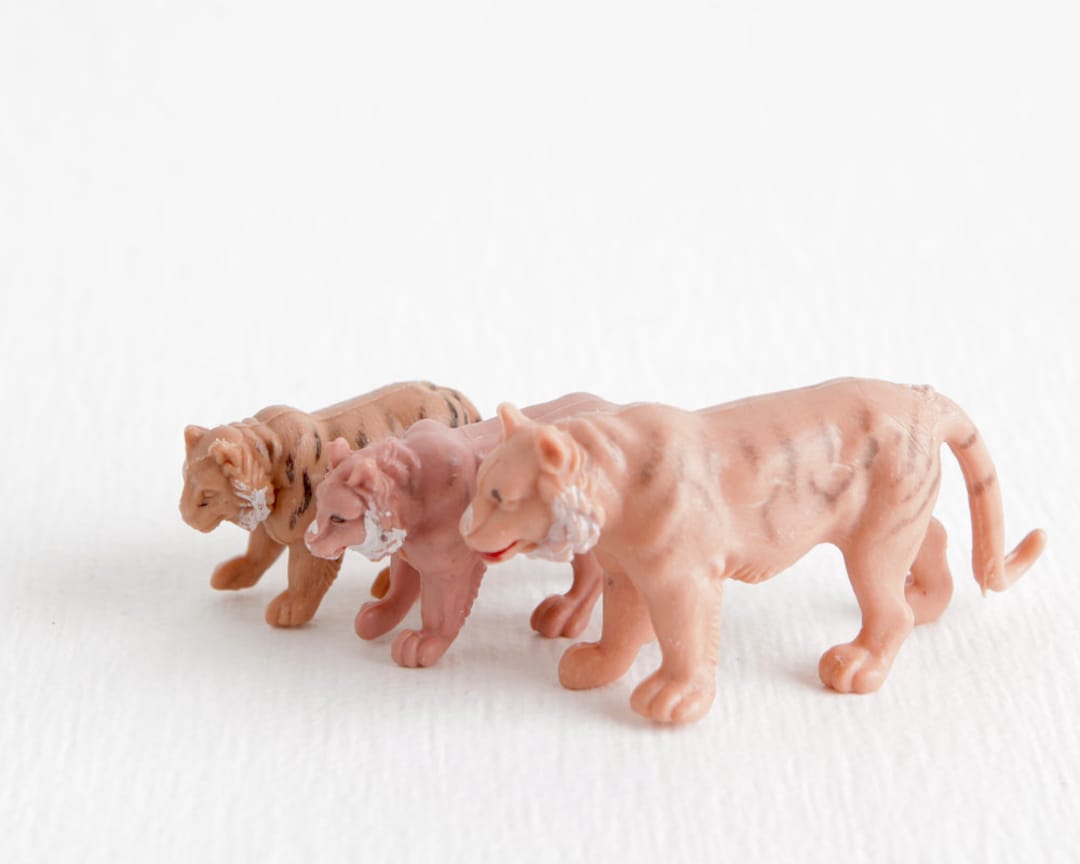 Vintage Lot of 5 Miniature Toy Tigers - Etsy