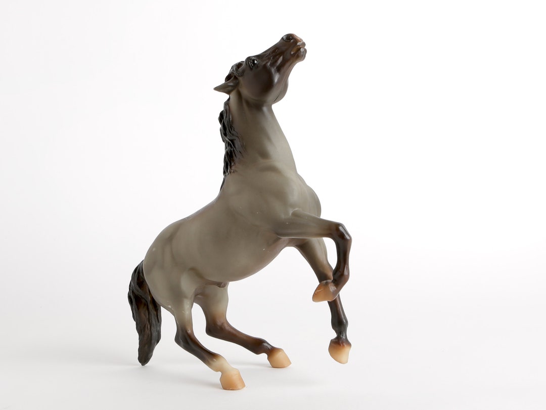 Vintage Breyer Semi Rearing Mustang Model Horse in Grulla - Etsy