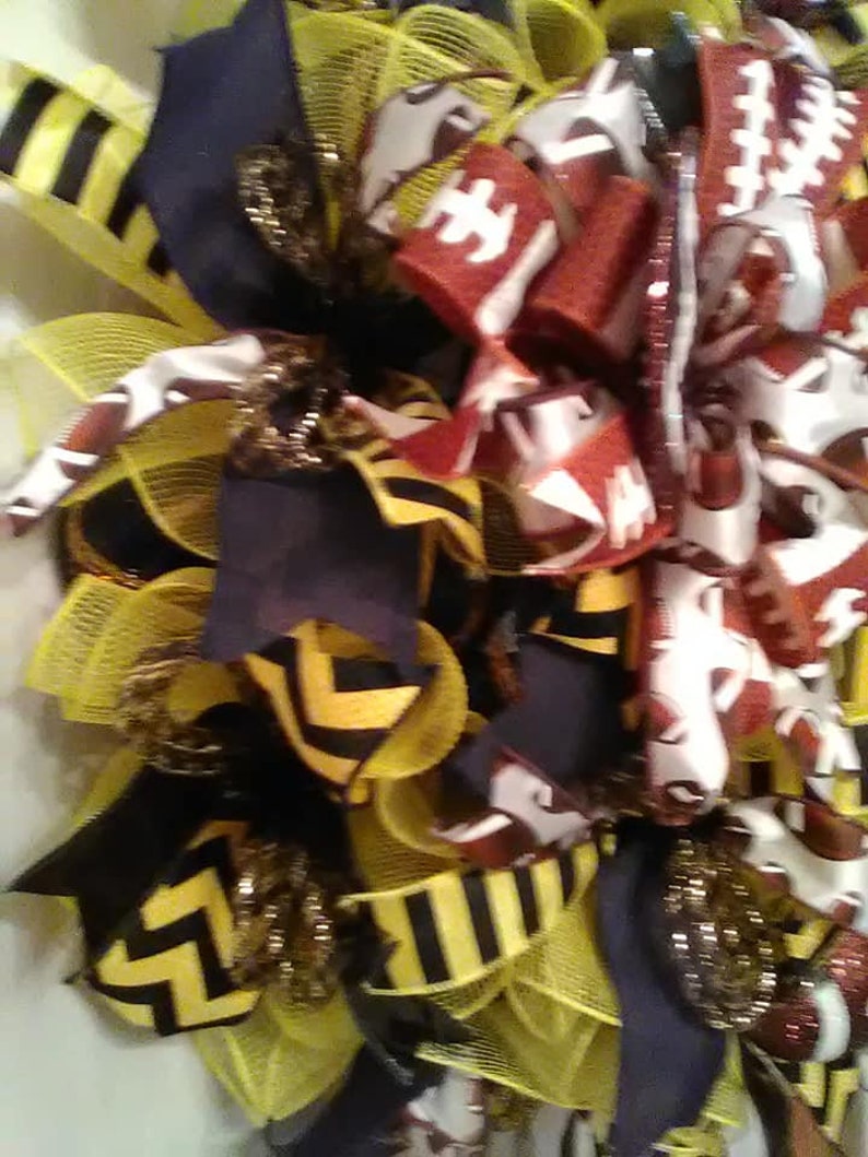 NFL Deco Mesh, Steelers Deco Mesh Pro Football Wreath, Football Door ...