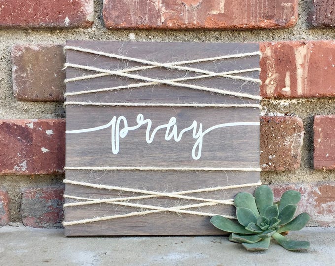 Pray Rustic Sign Christian Wall Art Rustic Farmhouse Wood - Etsy