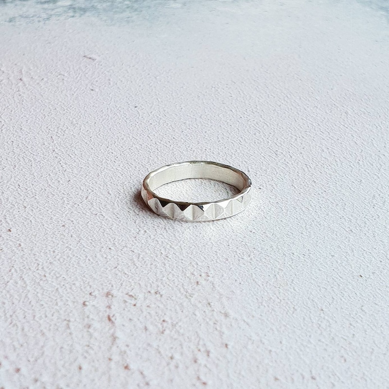 Silver Pyramid Ring - Etsy