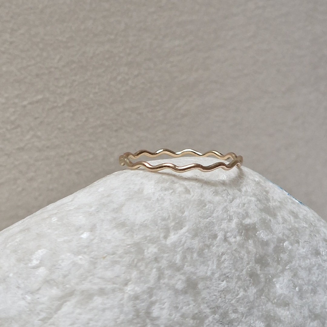 9ct Solid Gold Wiggle Ring, 9k Gold Wave Ring - Etsy