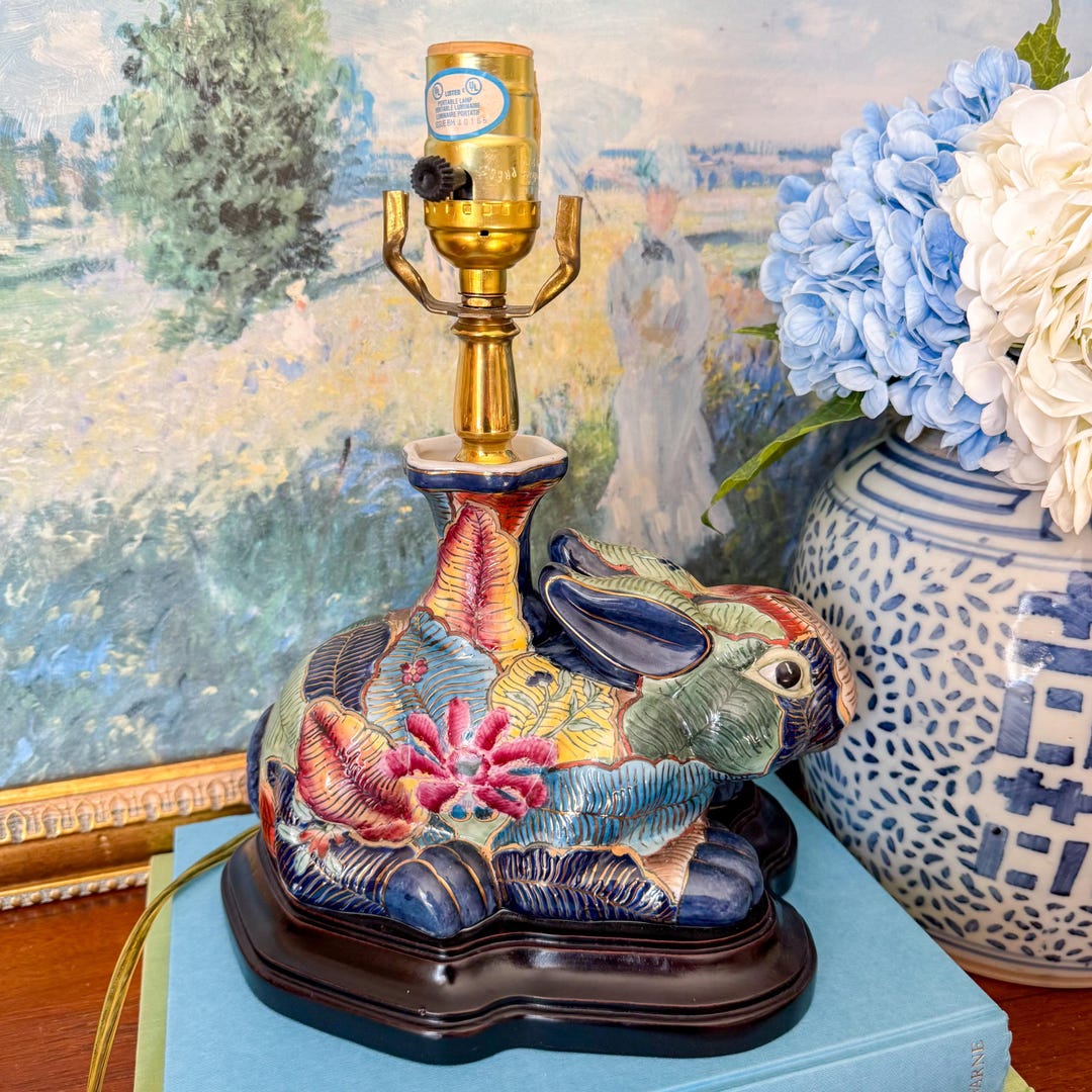 Porcelain Tobacco Leaf Bunny Rabbit Table Lamp W Wood Base - Hand ...