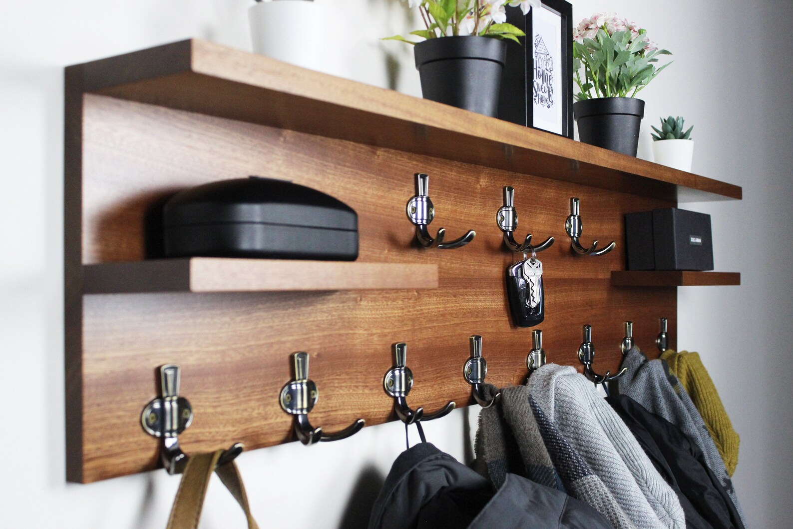 Custom Coat and Key Storage Handmade Entryway Organizer - Etsy Canada