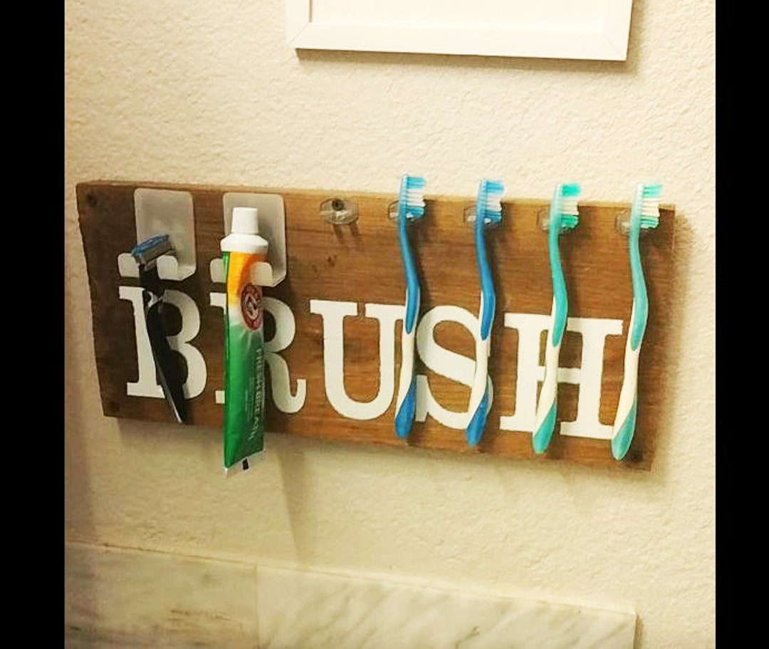 BARNWOOD BRUSH BOARD Christmas Present Unique Gift Holder Toothbrush ...