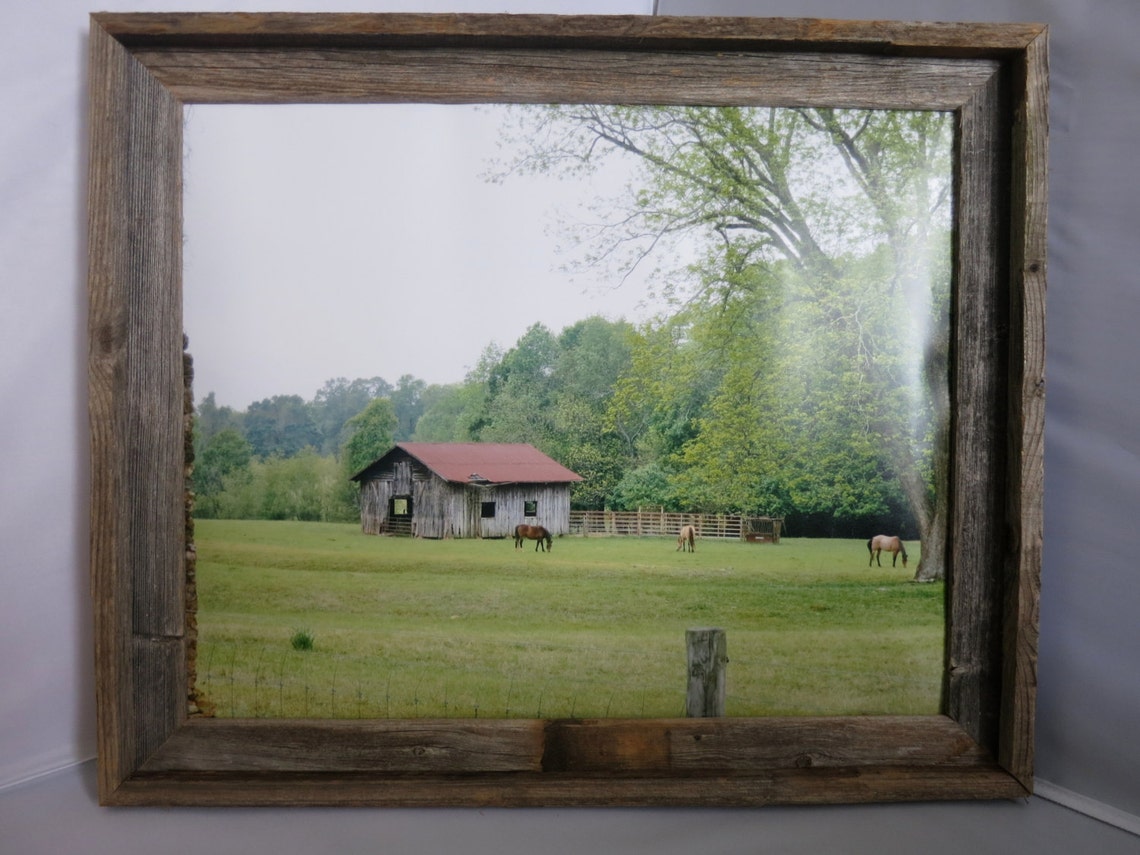 Framed Art of a farm photo in a Rustic wooded frame 16x 20 - Etsy.de