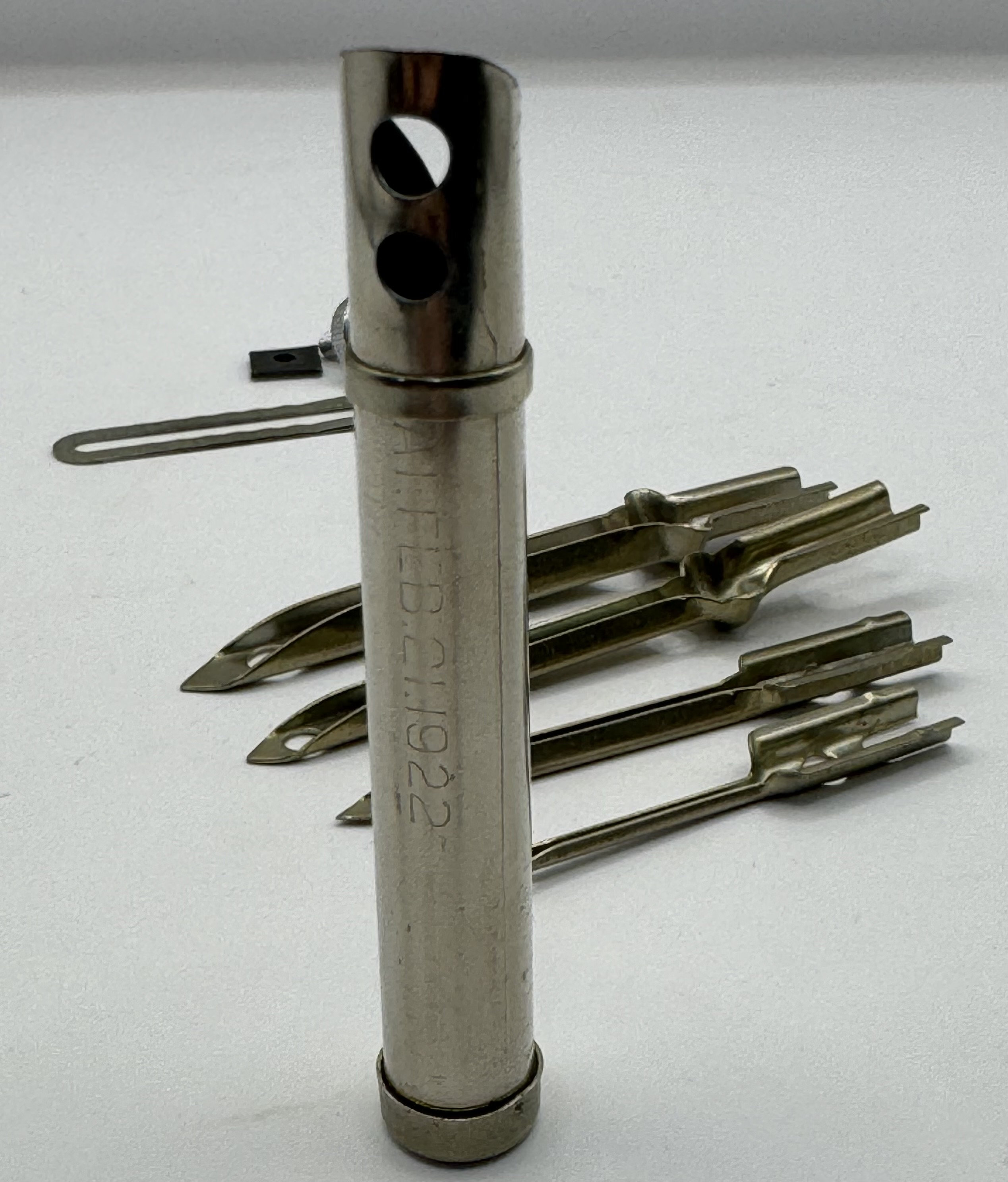 The Perfected Art Needles Antique Hand Embroiderer and Rug Maker - Etsy