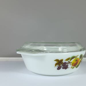 Vintage Milk Glass Pyrex Casserole Bowl Dish With Glass Lid, Pyrex ...