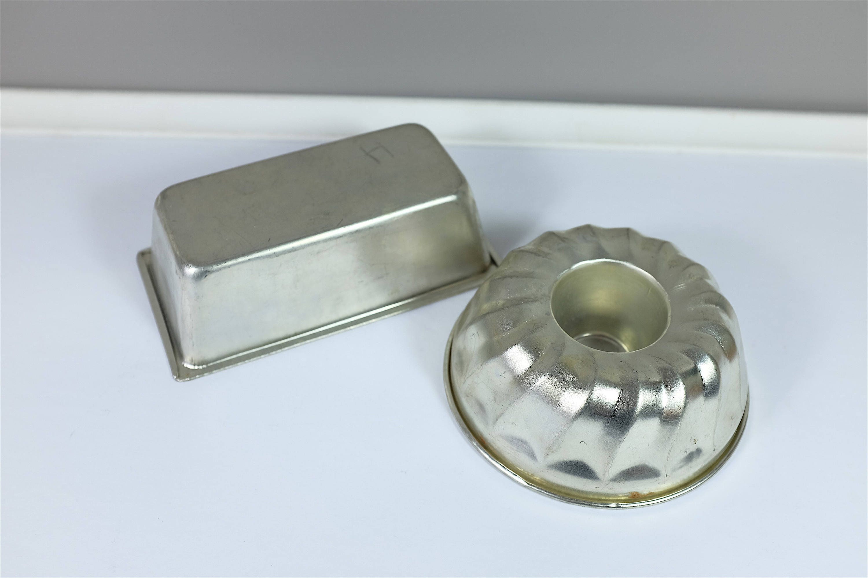 Kitchen & Dining Cookware Please View Description 2 Vintage Identical ...