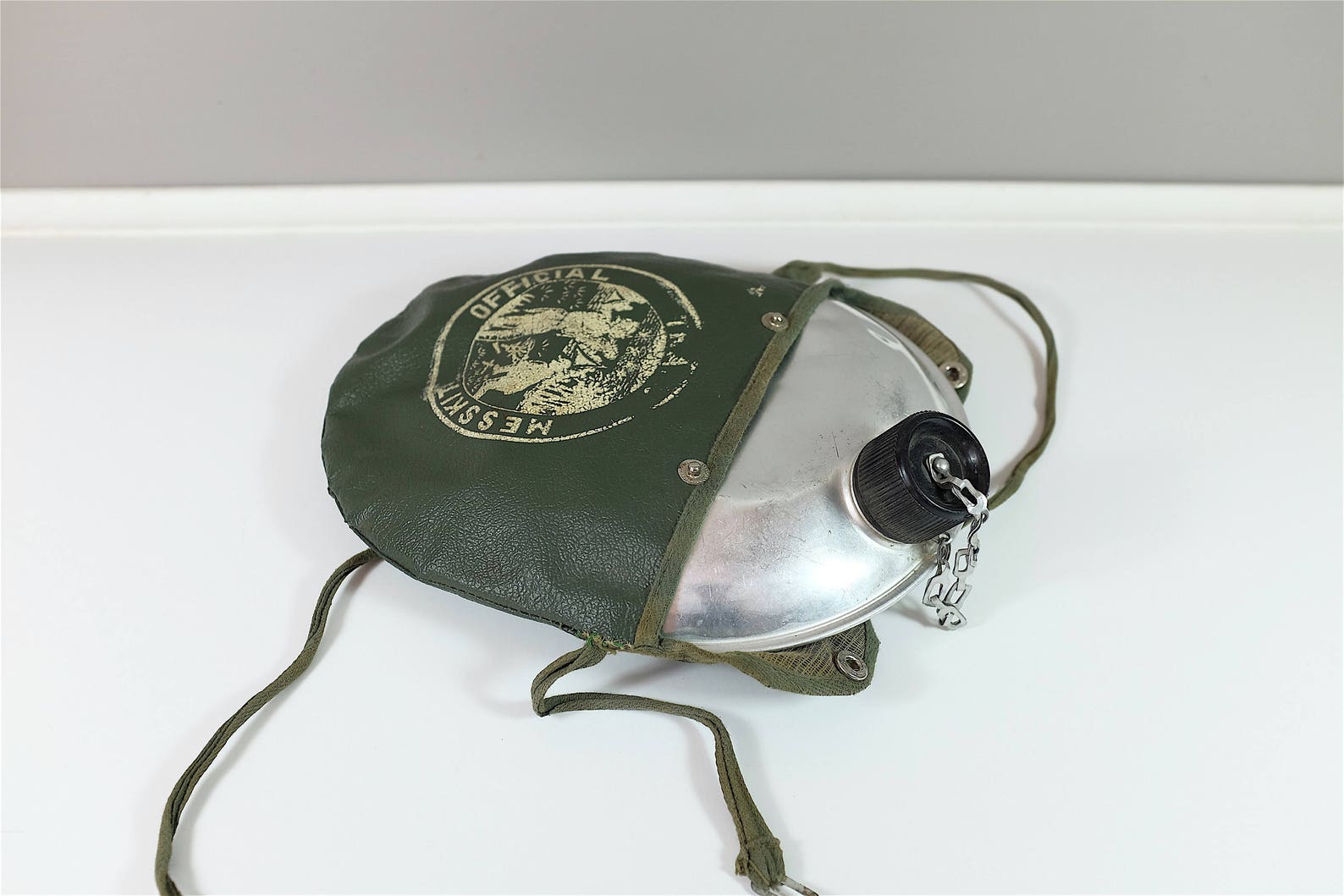 Gourde de scout vintage ronde en métal avec bouchon qui se visse Gourde ...