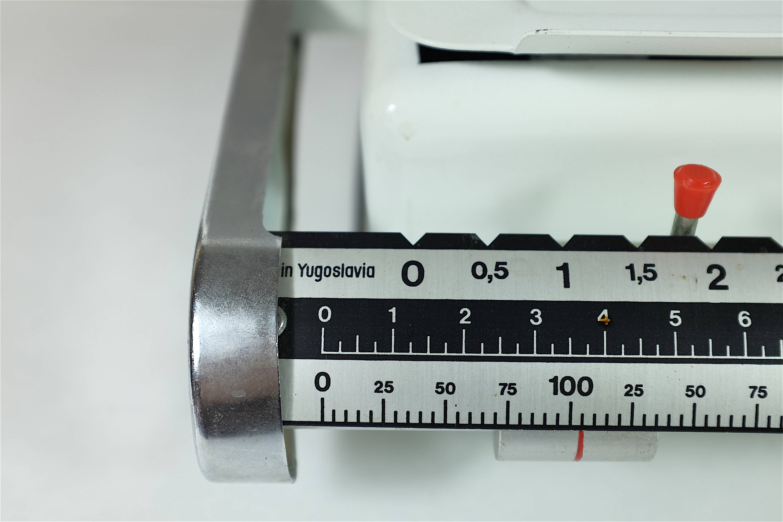 Vintage Large White Platform Kitchen Scales Giant White Vintage Scale ...