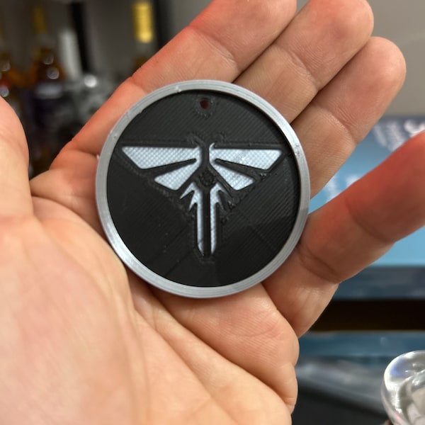 Tlou Firefly Pendant - Etsy