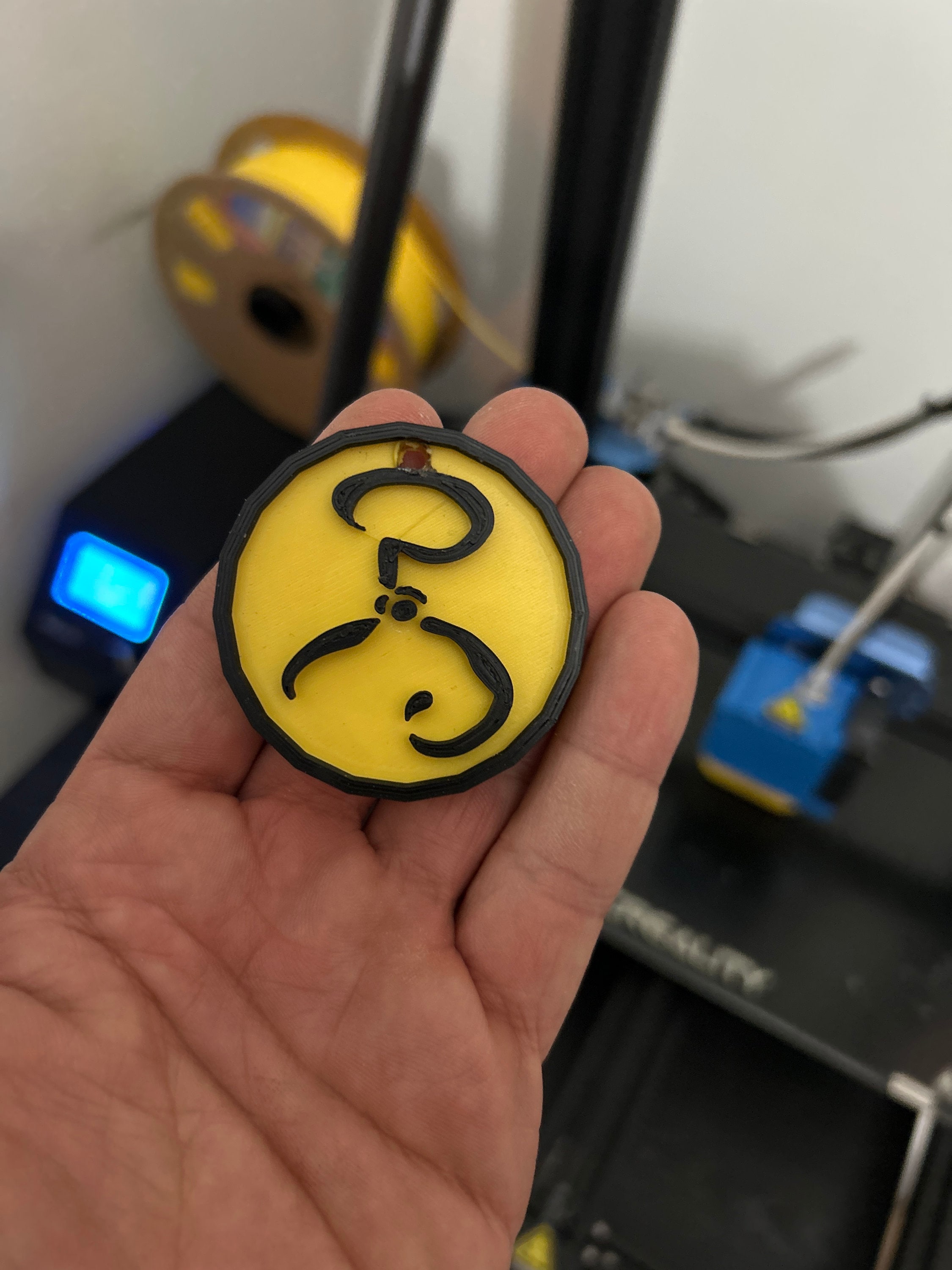 Yellow Sign Pendant Hastur King in Yellow - Etsy