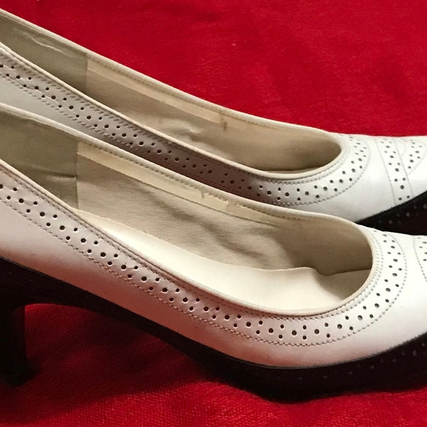 Spectator Pumps - Etsy