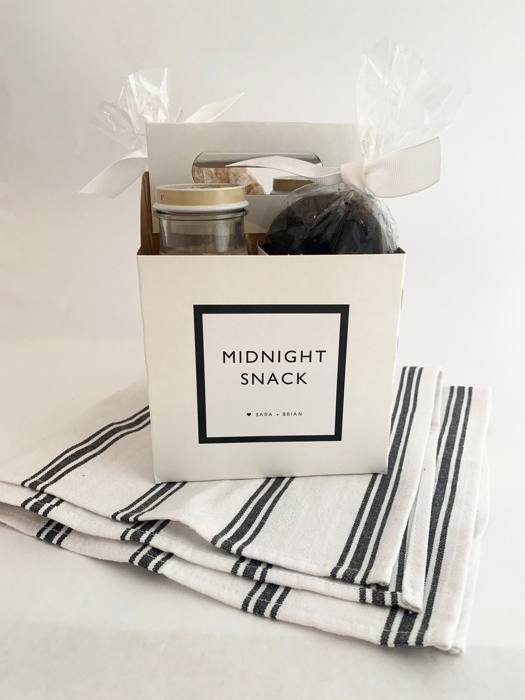 Set of 40 - Midnight Snack - Wedding Favor - Drink and Snack Carrier ...