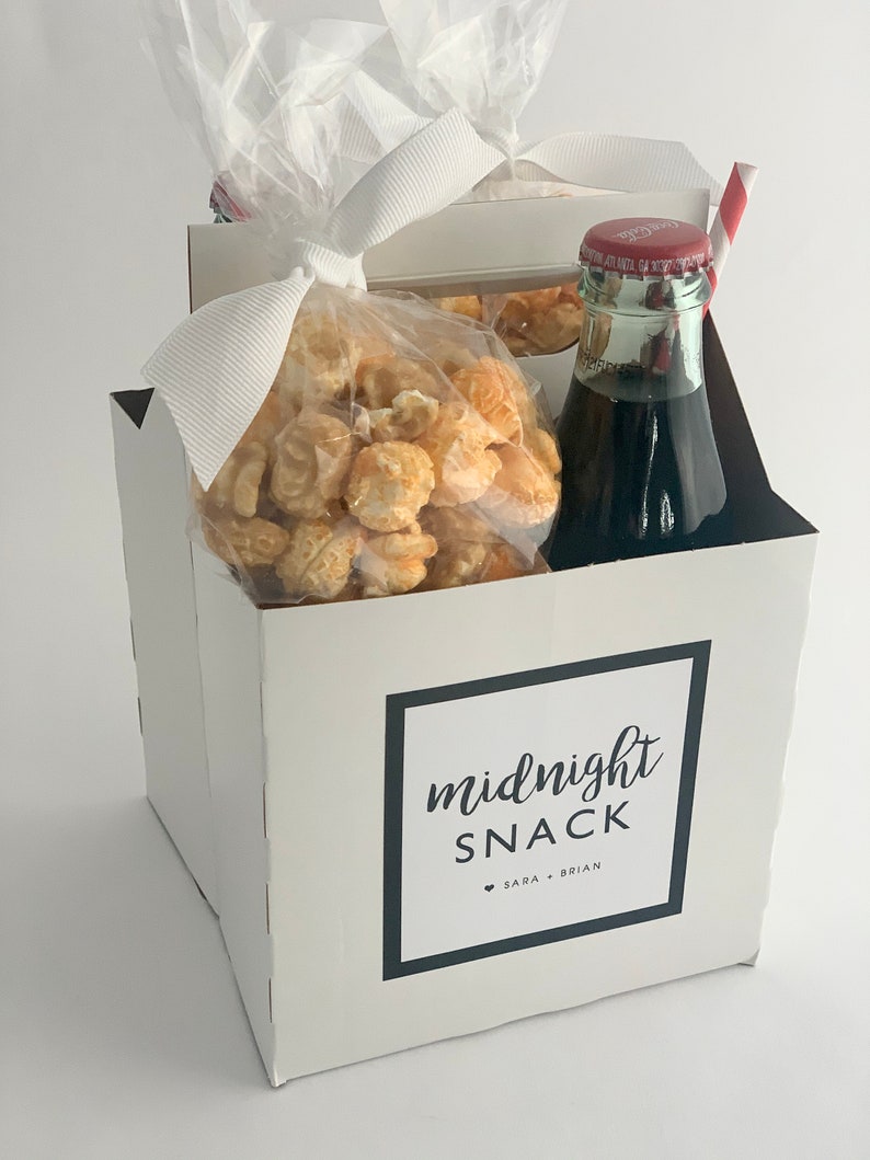 Set of 100 - Midnight Snack - Wedding Favor - Drink and Snack Carrier ...