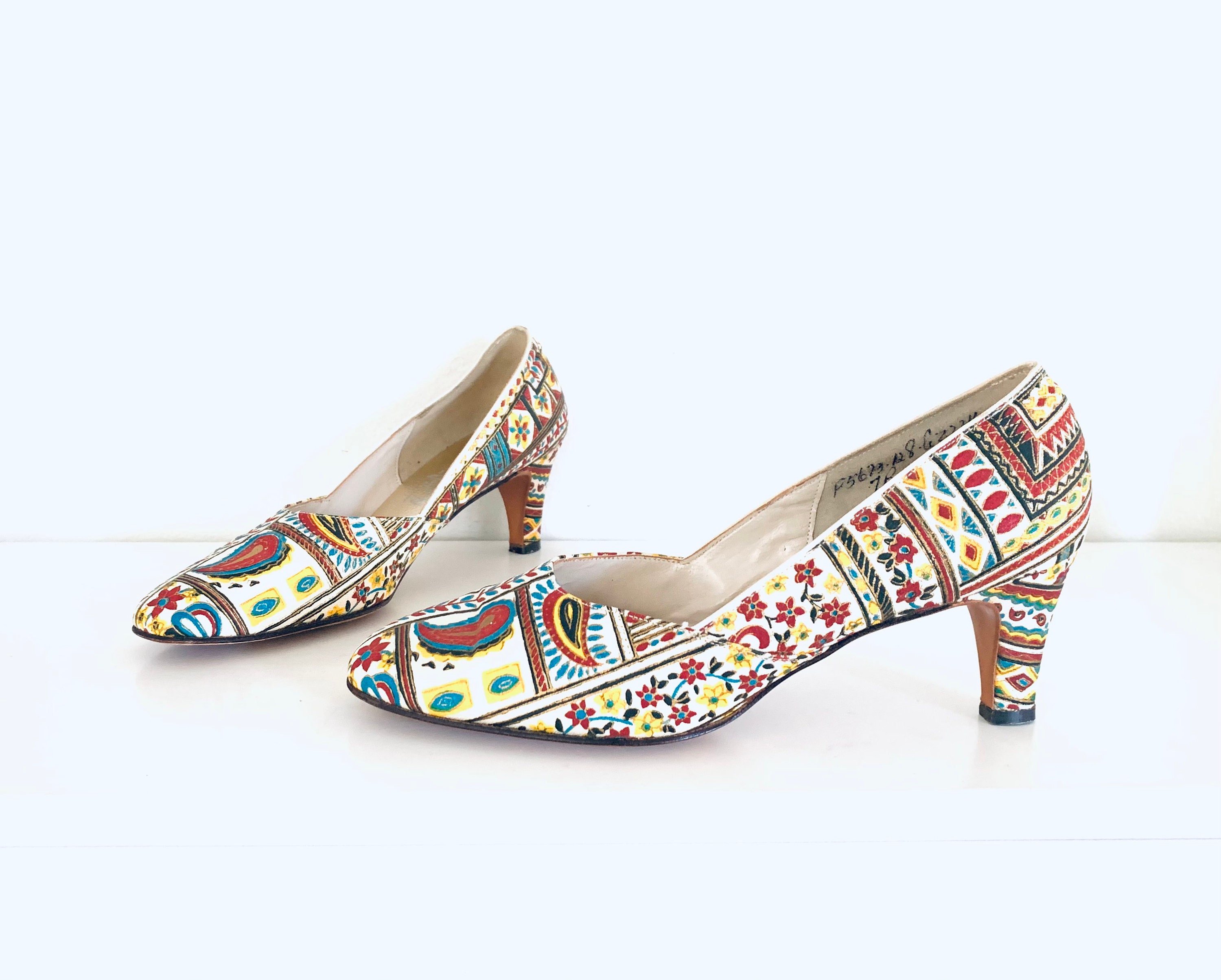 60s Hand Painted Heels Pumps by Paul Allen Size 7 M 37 | Etsy