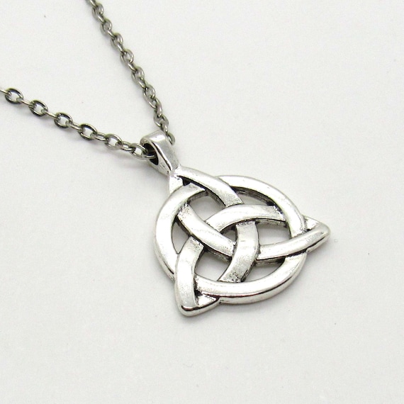 Antique Silver Celtic Knot Pendant Necklace, Trinity Knot Antique Silver Celtic Knot Pendant Necklace, Trinity Knot