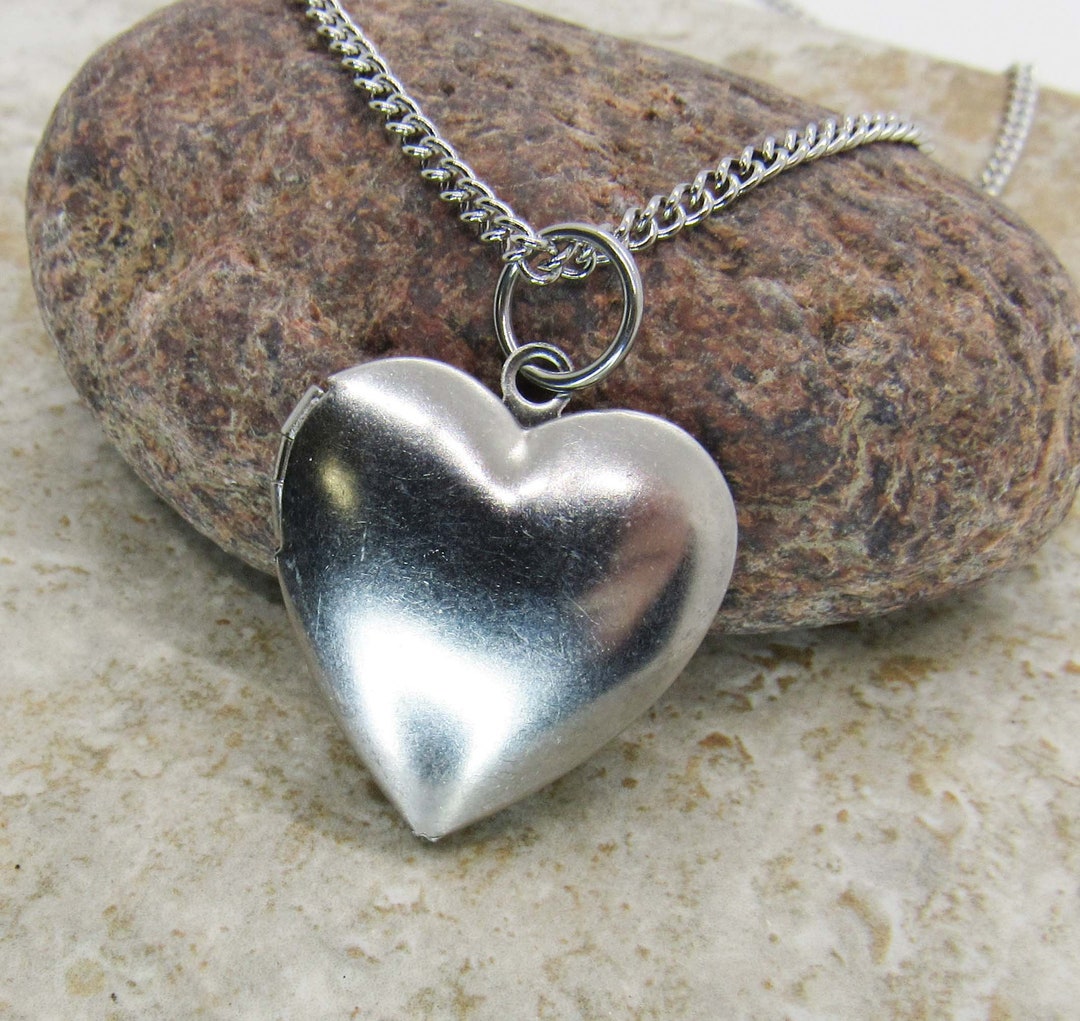 Heart Photo Locket, Stainless Steel Heart Locket, Woman's Necklace ...