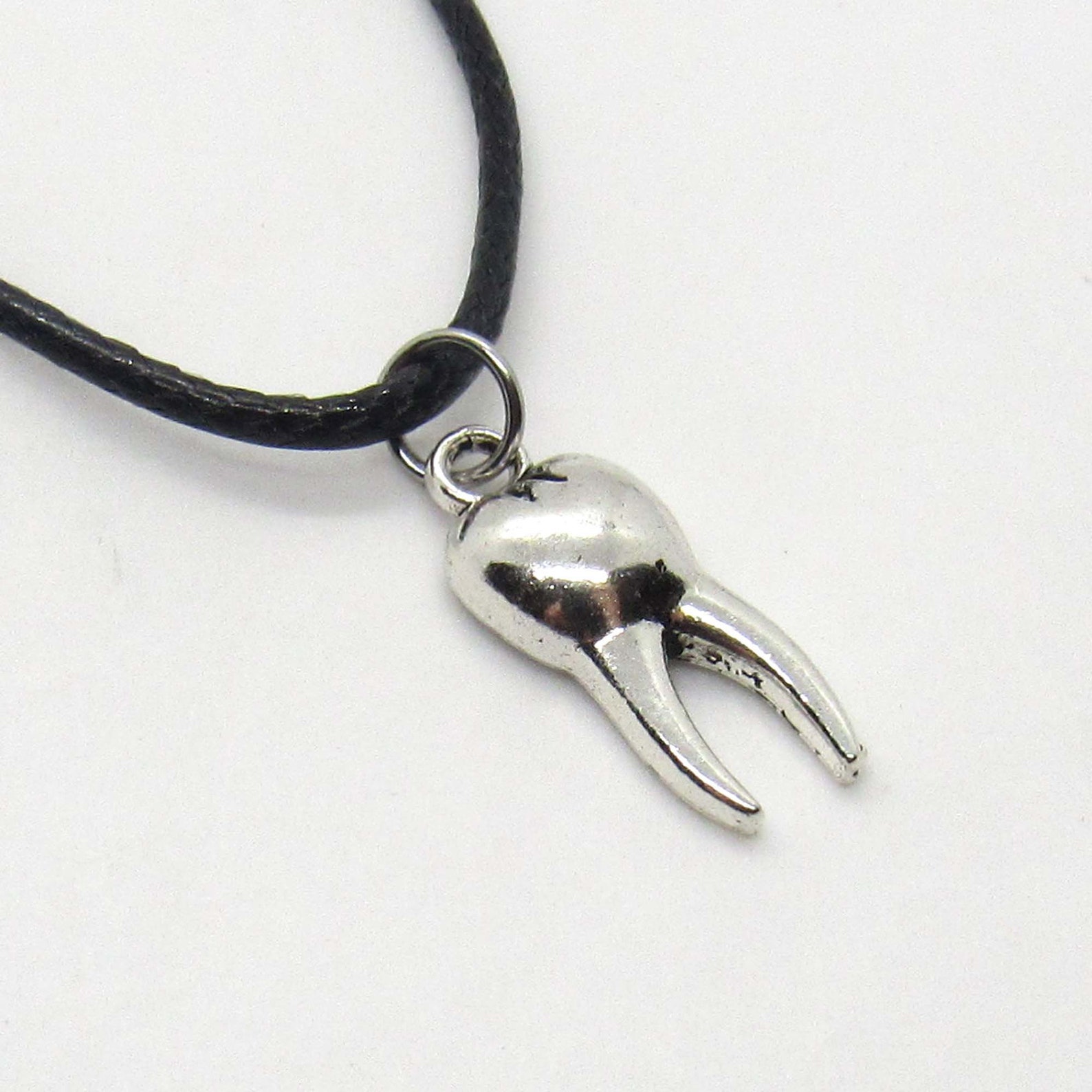 Tooth Small Charm Pendant Necklace Tooth Charm Tooth - Etsy