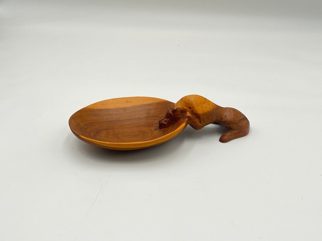 Cheetah Dish/bowl, Hand Carved African Cat, Olive Wood Dish, Produced ...