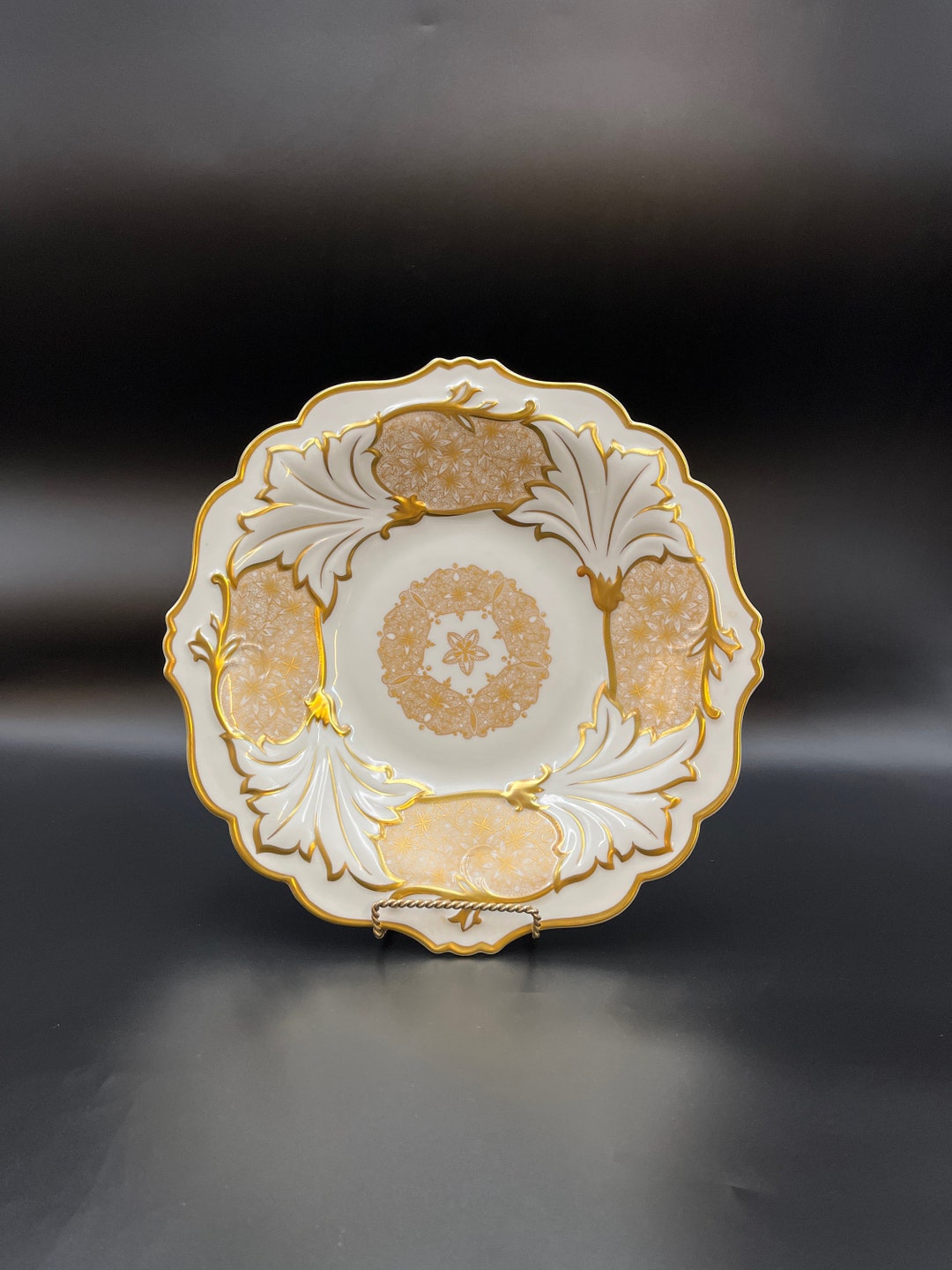 Weimar Large Platter, Heavy 24 Karat Gold Floral & Leaf Motif, Hand ...