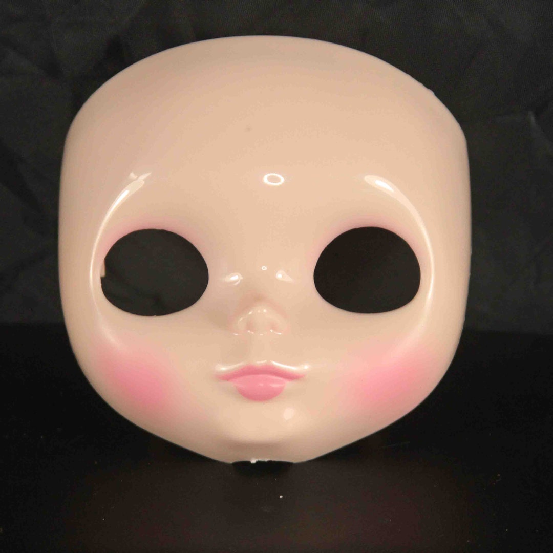 Female Blythe Doll Face Plate Pale Pink Skin Colour Hard Shiny - Etsy