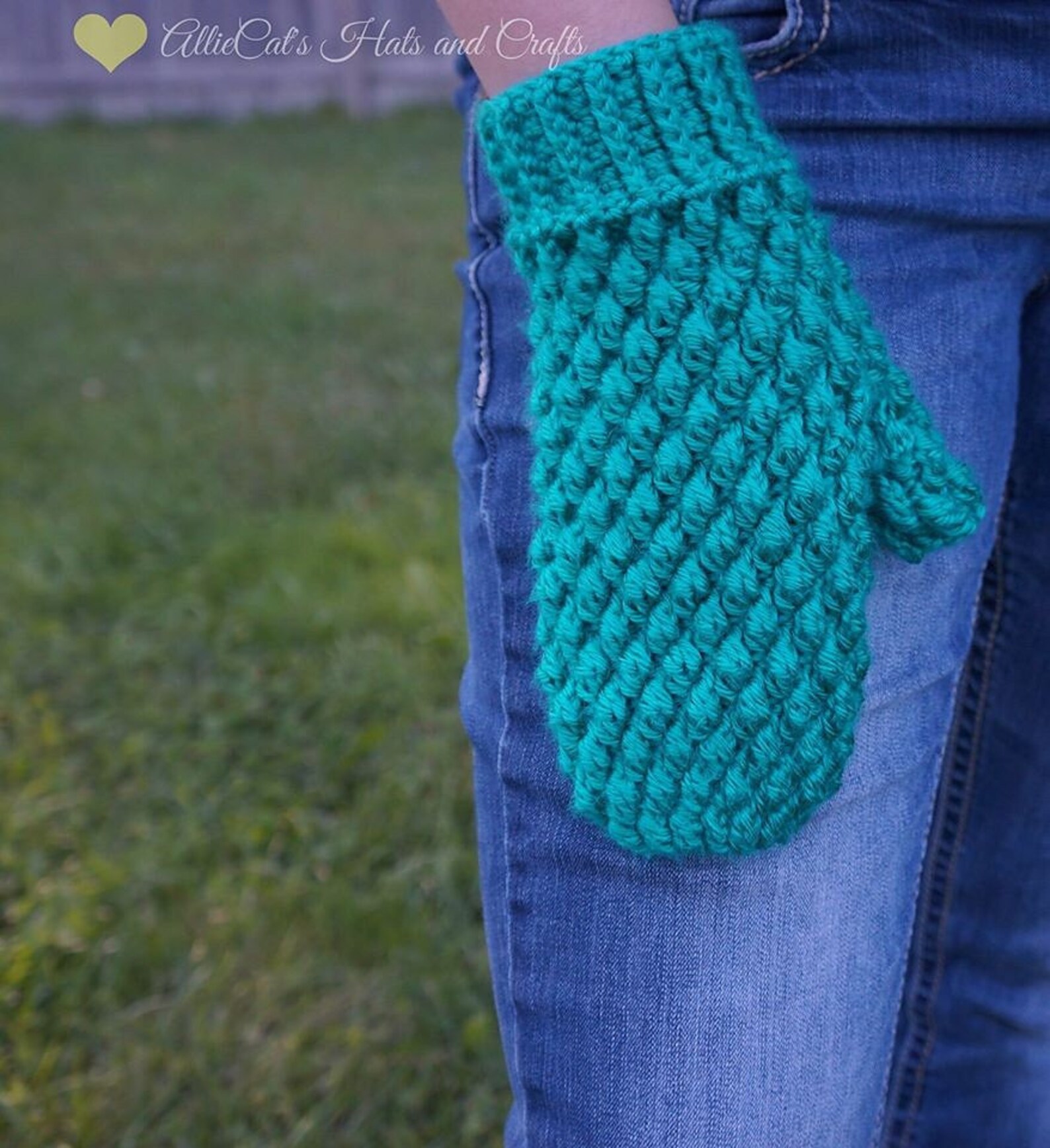 Crochet Pattern- Frozen Beaches Mittens - Etsy