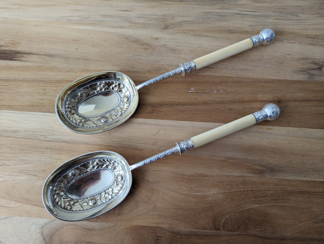 Unique Antique Mappin Bros Ivory-color Bakelite/floral Etched Silver ...