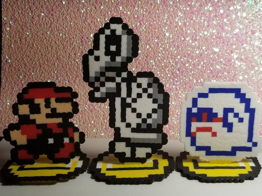 Super Mario 3 Castle Pixel Figure Set. - Etsy